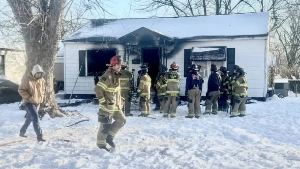 Tulsa house fire near Pine and Lewis displaces family - Newson6.com